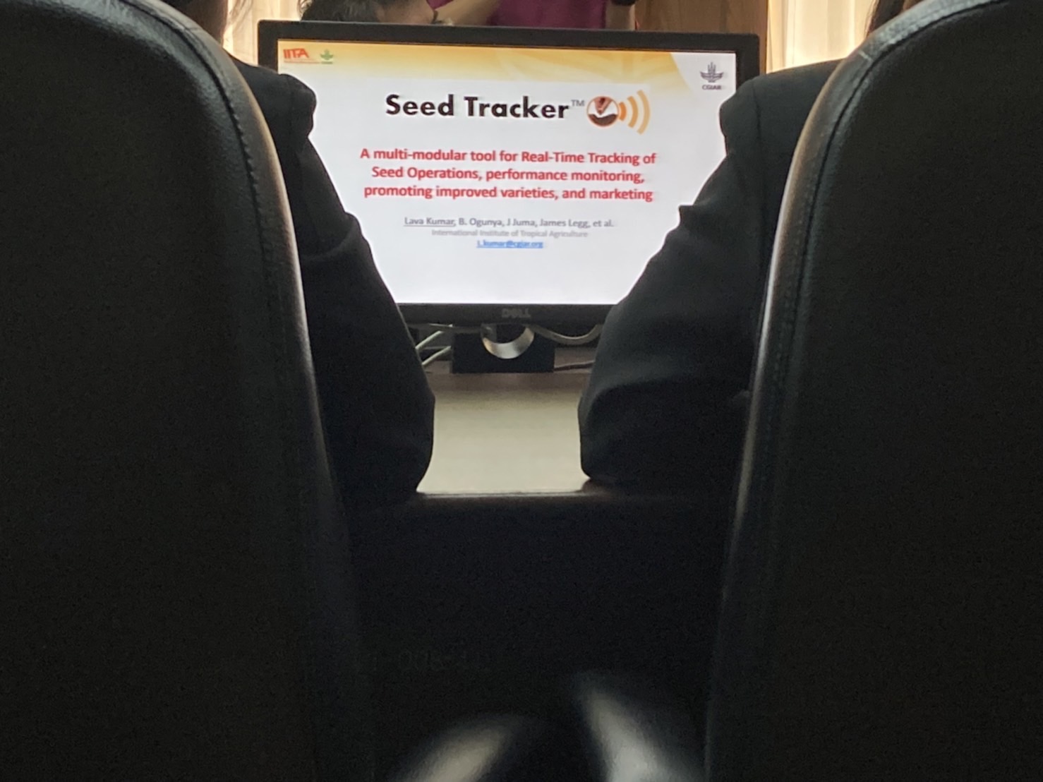 กอป. จัดประชุมหารือการใช้เว็บแอปพลิเคชัน Seed Tracker เพื่อการบริหาร ...